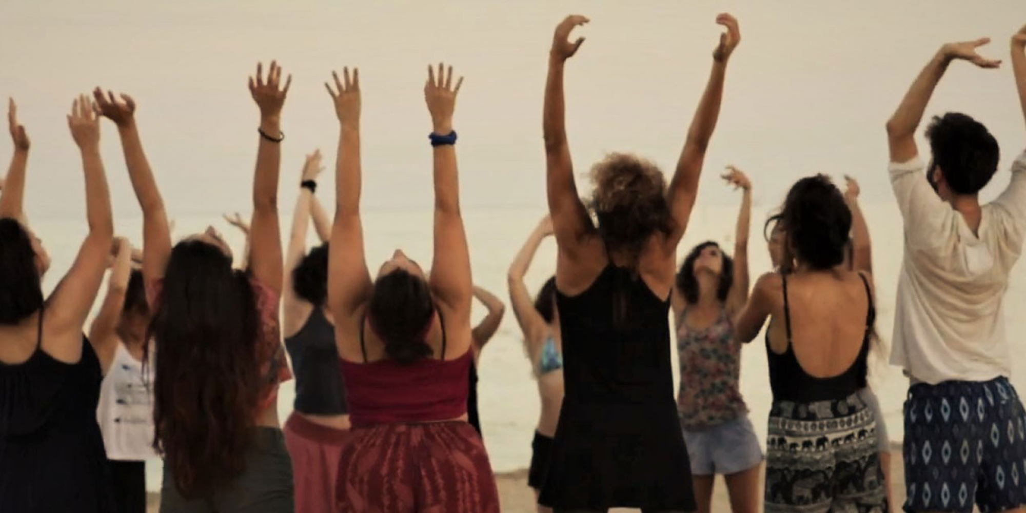 TALLER YOGA Y DANZA | YogaOne